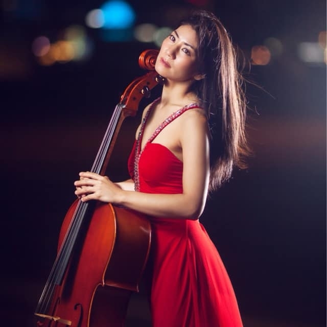 チェリスト 崎元蘭奈 プロフィール